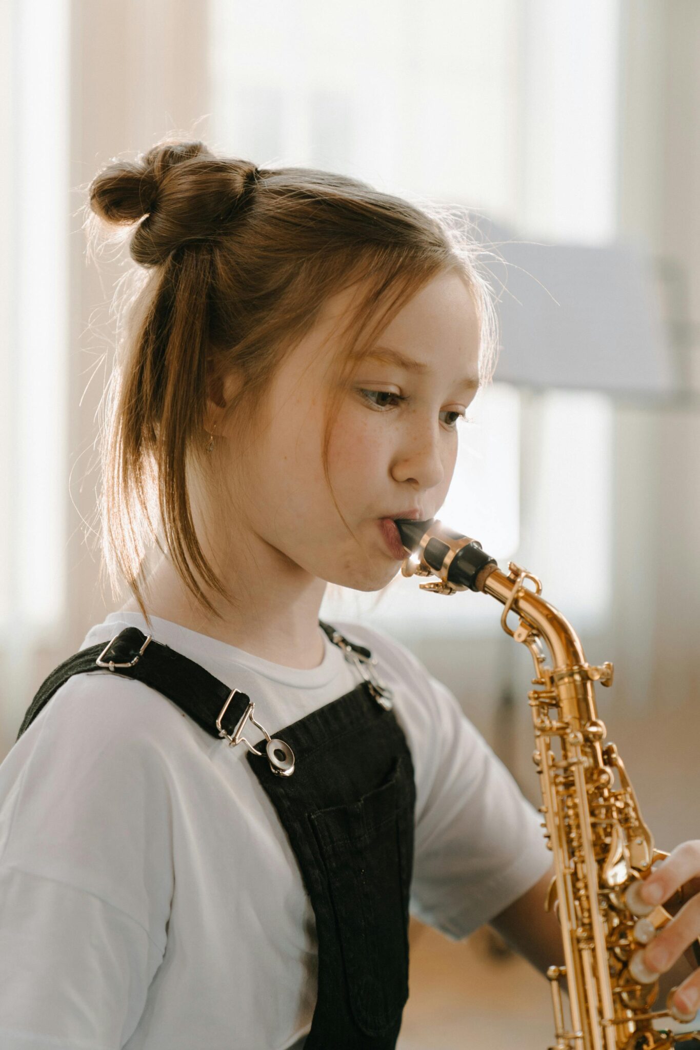 5 Best Practices to Stop Squeaking on the Saxophone for Beginners ...